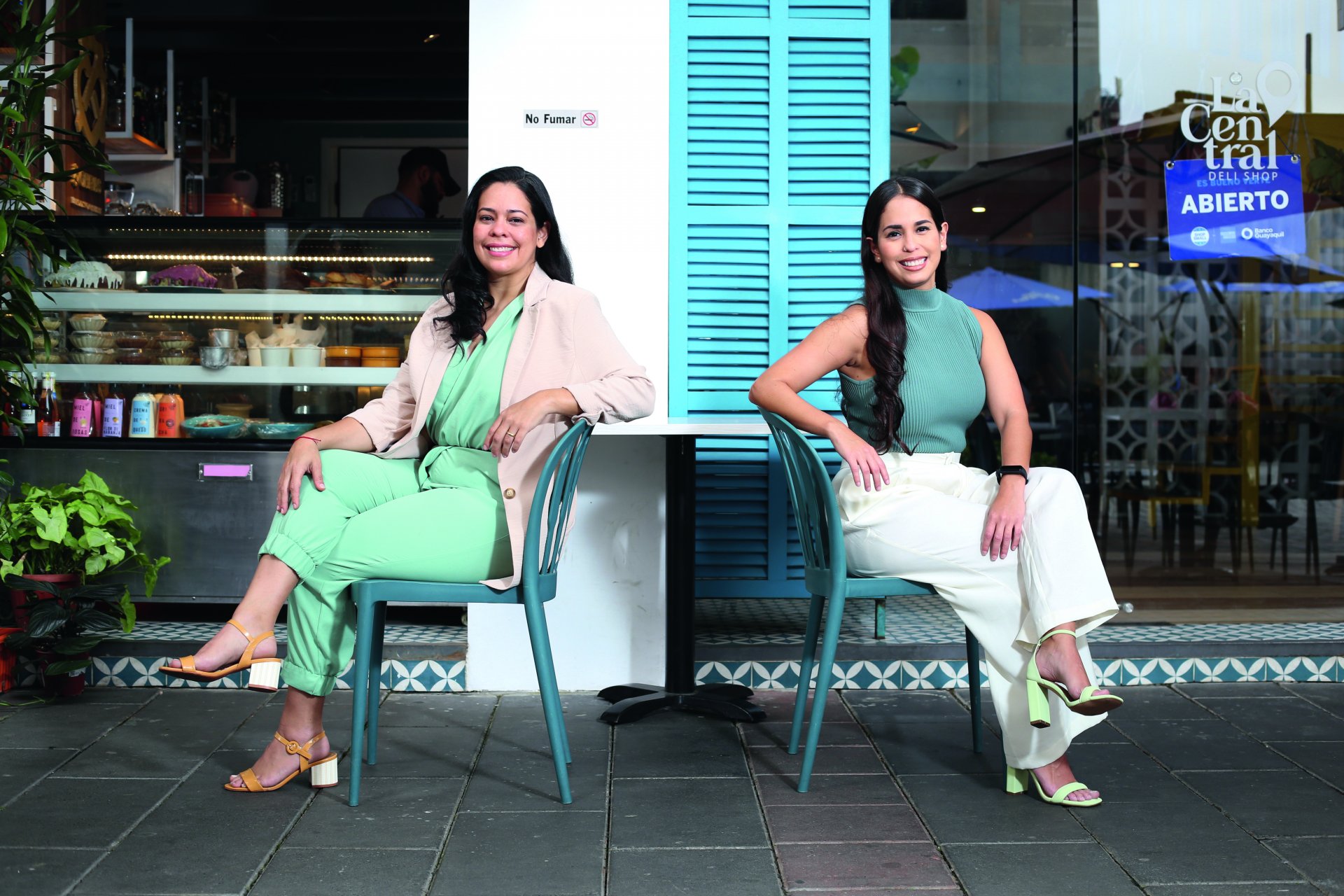 Las hermanas Cepeda pegaron centro - Forbes Ecuador