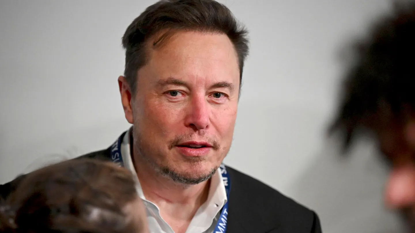 Golpe para Elon Musk: el mercado desconfía de los futuros robotaxis de ...