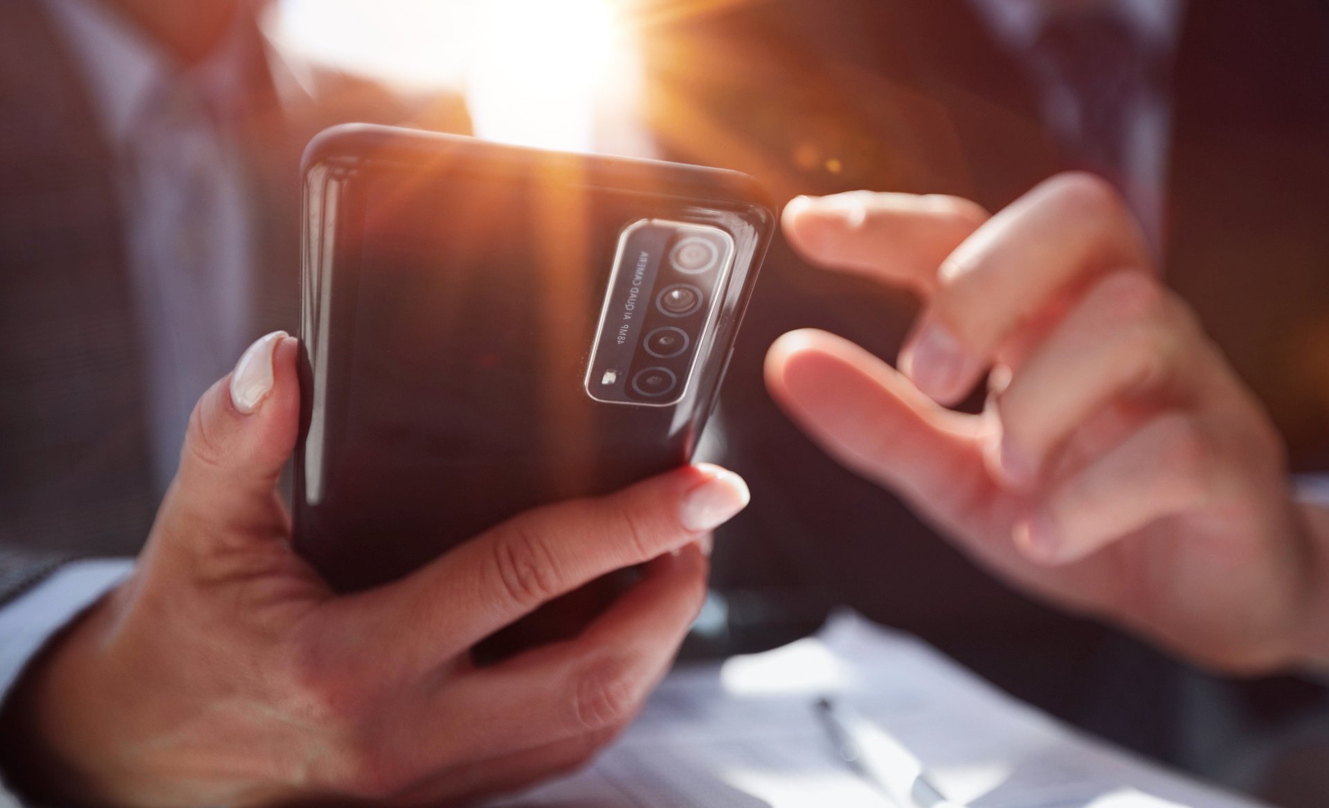 Así se reparte el pastel de la telefonía en Ecuador - Forbes Ecuador